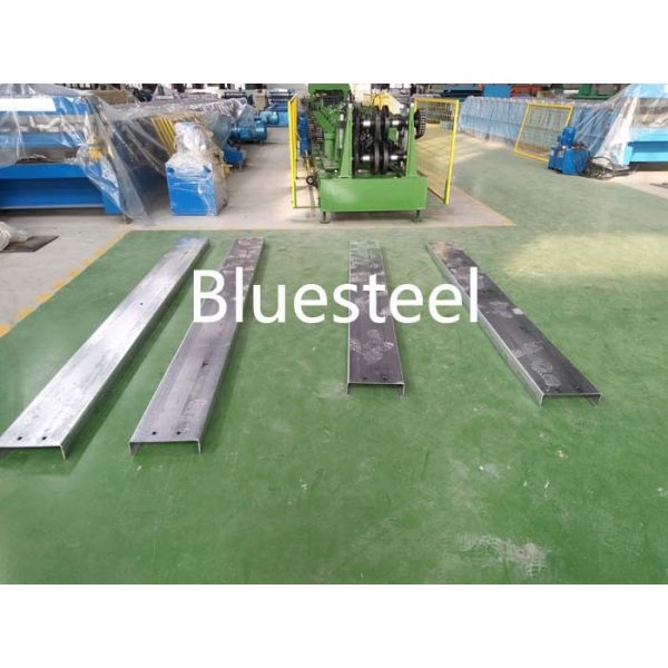 Quality Automatically Change Size C Z Purlin Roll Forming Machine With 18 Groups Roller for sale