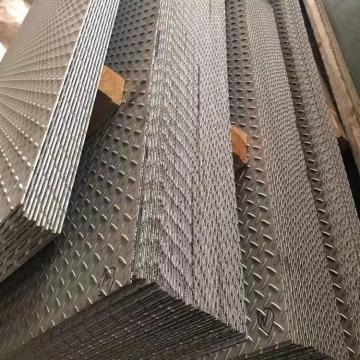 Quality Hot Rolling SUS301 Elevator Finish Pattern Steel Plate Diamond Plate Sheets for sale