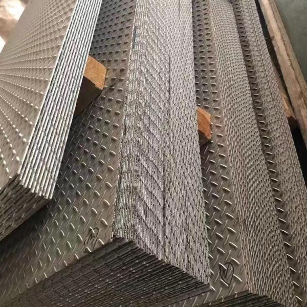 Quality Hot Rolling SUS301 Elevator Finish Pattern Steel Plate Diamond Plate Sheets for sale