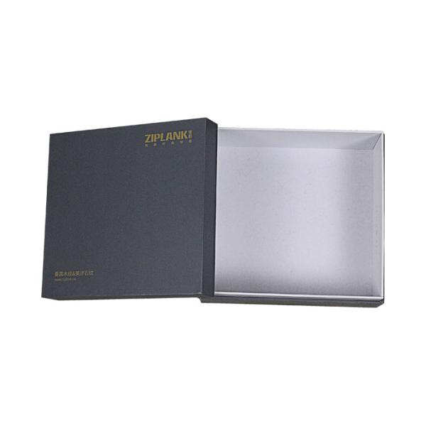 Quality Paper Shoulder Neck Rigid Boxes Glossy / matt lamination Surface for sale