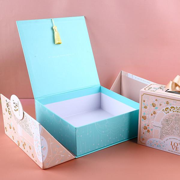 Quality Birthday Candy Package Paper Box Gift Cardboard Box With Ribbon for sale
