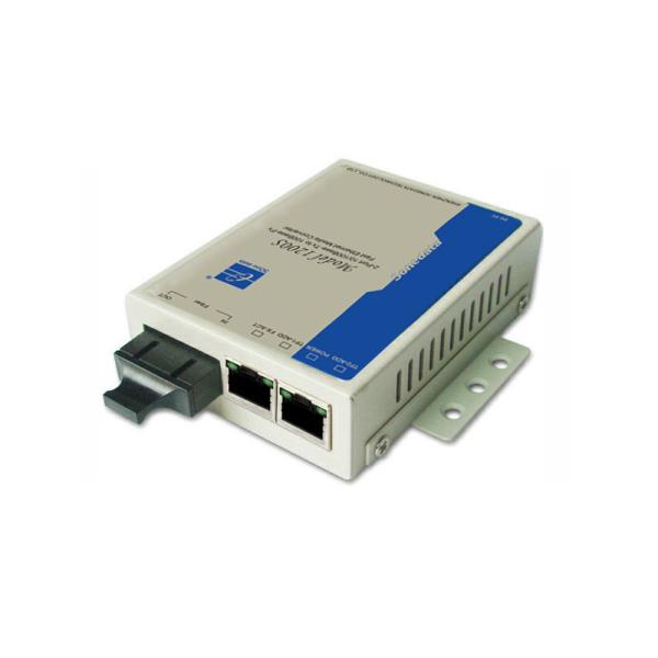 Quality 3 Port 10/100M Unmanaged Gigabit Ethernet Converter Wall Mounting Installation for sale