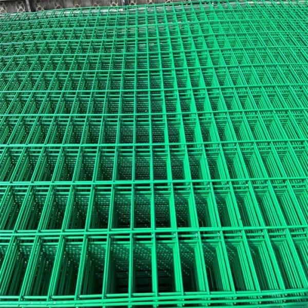 Quality 2x2 PVC Welded Wire Mesh Panels Plastic Coated Wire Mesh Sheets 30m/roll for sale