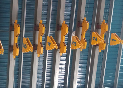 Quality Industrial Hot Dip Galvanizing Plant Monorail Crane Less Maintainance for sale