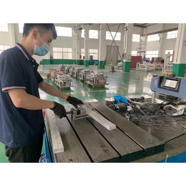 Quality Simense Motor Controlled Pneumatic Type 63Ton Aluminium Foil Container Making for sale