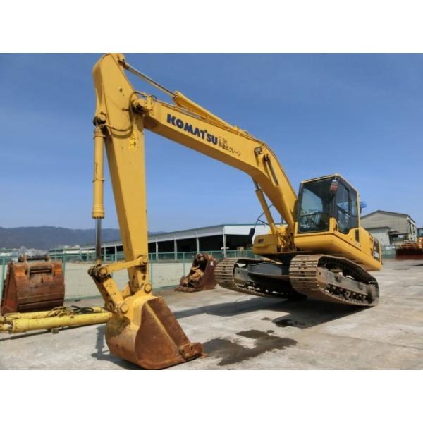 Quality 20 Ton Second Hand Komatsu Excavator PC200 - 8 With 0.9m3 Bucket Capacity for sale