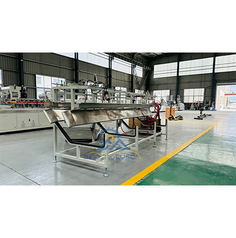 Quality 37kw Twin Screw Extruder WPC Solid Door Frame Extrusion Line for sale