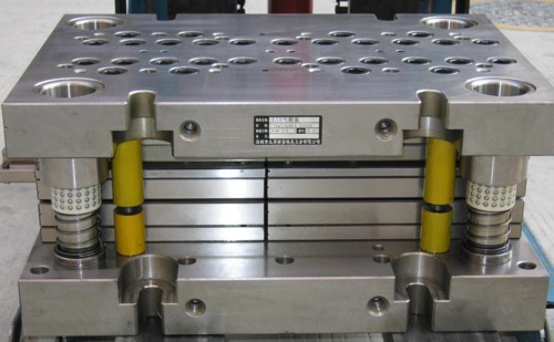 Quality Progressive Tool Sheet Metal / Progressive Tool & Die +/-0.02mm Tolerance for sale
