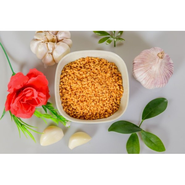 Quality Clean 2% Ash 5*5mm Dried Crispy Fried Garlic for sale