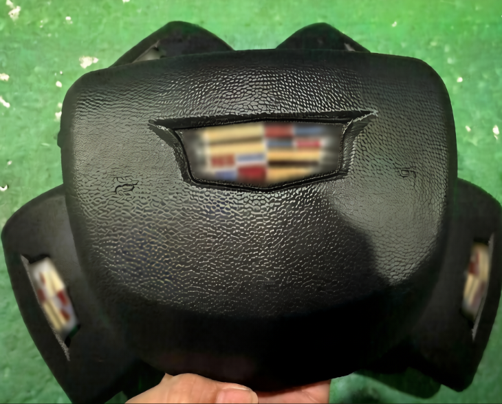 Quality Cadillac Driver Airbag Replacement Parts with Double explosion Inflator for sale