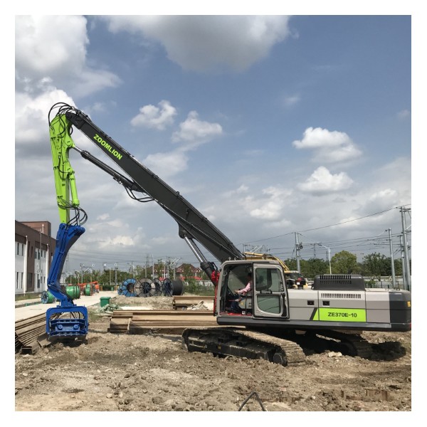 Quality High Precision Excavator Pile Driver - Vibratory Operation & 18m Max Pile Length for sale