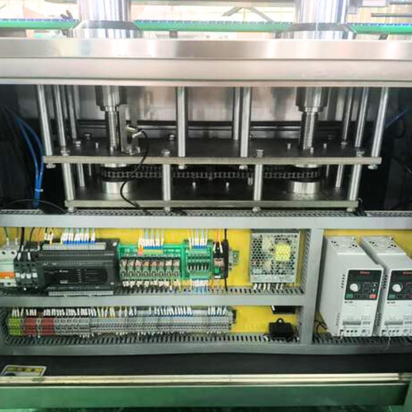 Quality High‑Speed Automatic Screw Capping Machine for sale