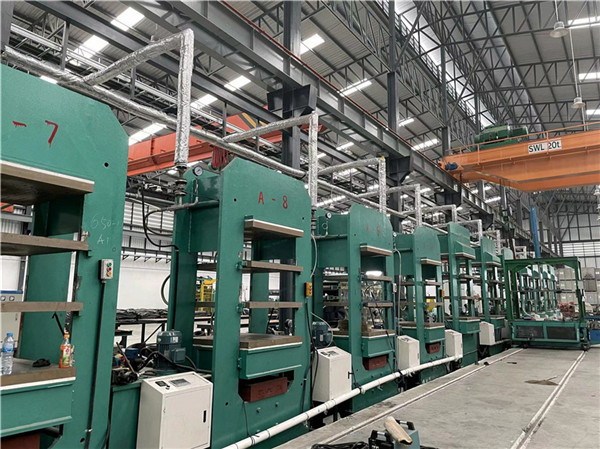 Quality Frame Type Rubber Vulcanizing Press Machine with PLC Control Customized for sale