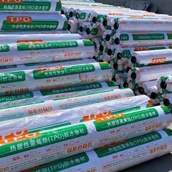 Quality TPO Waterproof Roofing Membrane Roll Film With Strong Plasticity Has Excellent Weather Resistance for sale