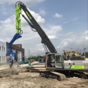 Quality Excavator-Fit Pile Driver - Low Vibration Short Period & 180° Rotation for sale
