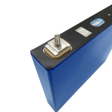 Quality 125ah Solar Storage Lithium Battery 2000 Cycle Prismatic Li Ion Cell for sale