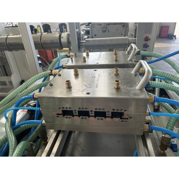 Quality Electroplating Polishing Surface Treatment WPC Mould for PE WPC and PVC WPC for sale