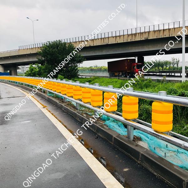 Quality Road Traffic Highway Guardrail Safety Roller Barrier Road safety for sale