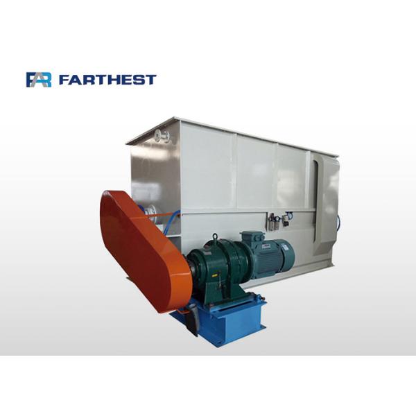 Quality Double Screw Farthest Motorized 5.5kw Cattle Feed Mixture Machine for sale