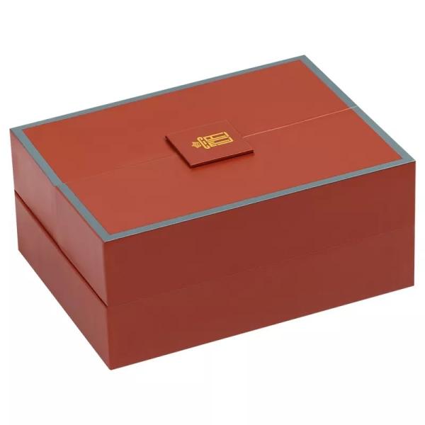 Quality Rectangle 4C Full Color Printed Boxes Cardboard Perfume Gift Box for sale