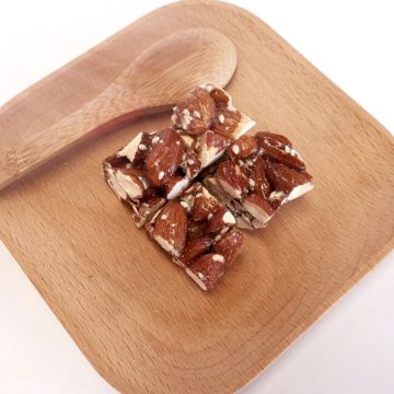 Quality Almond/Peanuts/Sesame Nut Cluster Snacks Nut Crunch with BRC/HACCP Certificate for sale