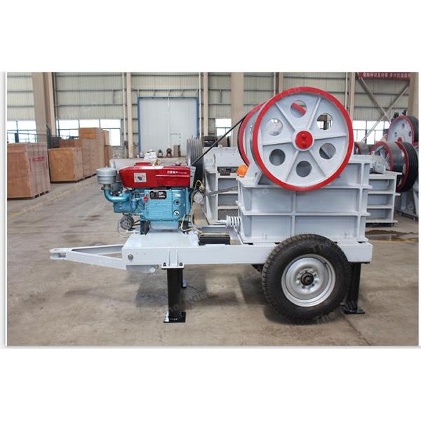 Quality Mobile Tyre 11HP Diesel Jaw Crusher for sale