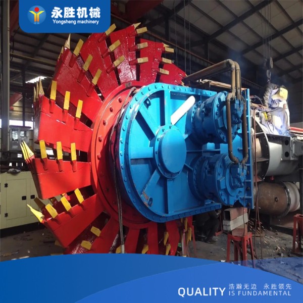 Quality Large Bucket Wheel River Sand Dredging Machine Equipped With 18inch Mud Dredger for sale