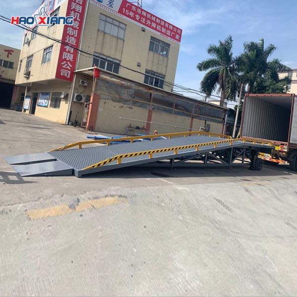 Quality Heavy Duty Portable Loading Ramps Forklift Container Loading Ramp for sale