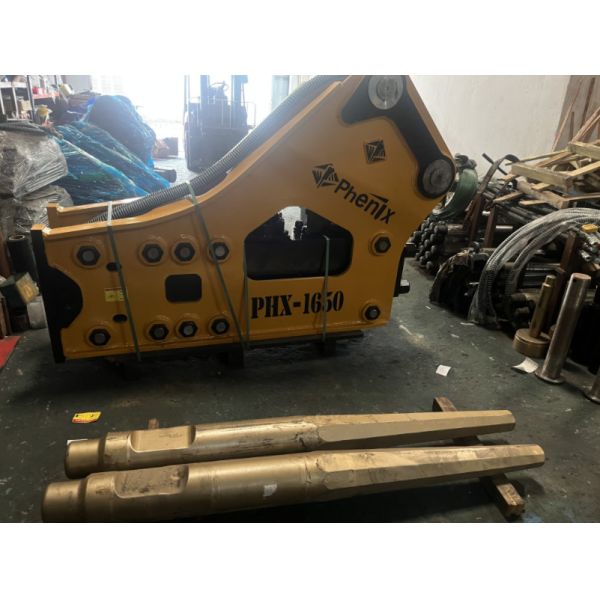 Quality Hot Selling Machinery Parts Hydraulic Breaker Hammer Rock Breaker Triangulation Type Excavator Attachment for 5-45ton Excavator for sale