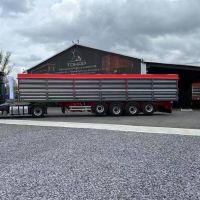 Quality Three Axle 50 Ton Van / Box / Side Wall Truck Semi Trailer For Cargo Transport for sale