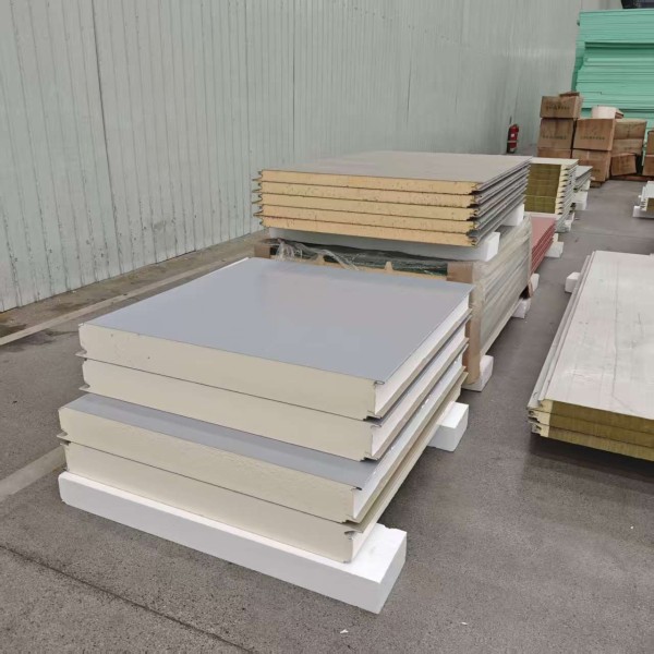 Quality Thermal Insulation PU PIR Sandwich Panels Fire Rating for sale