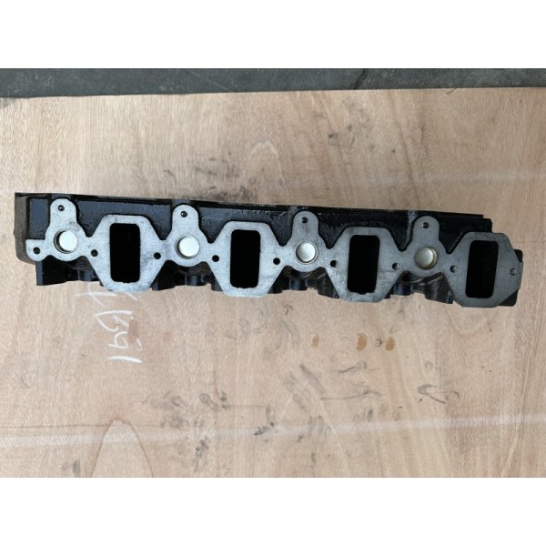 Quality ME997799 Mitsubishi Engine Cylinder Head Model 4d36 Material Casting for sale