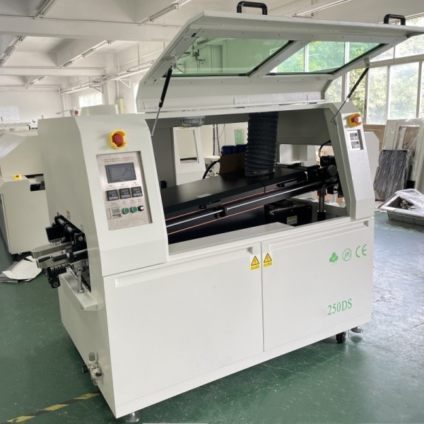 Quality Lead-free Wave Soldering Machine 250mm PCB Width DIP Production Line for sale
