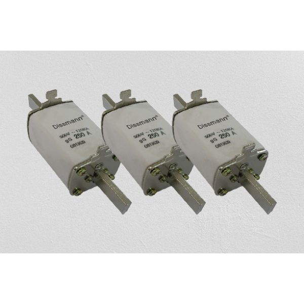 Quality Fiber Pipe Hrc Fuse 250 Amp , High Voltage Mini Blade Car Fuses for sale