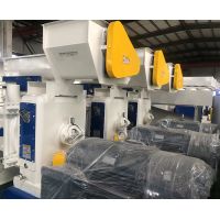 China 5t/h 8mm Biomass Wood Pellet Machine Maker for Pellet Stove factory