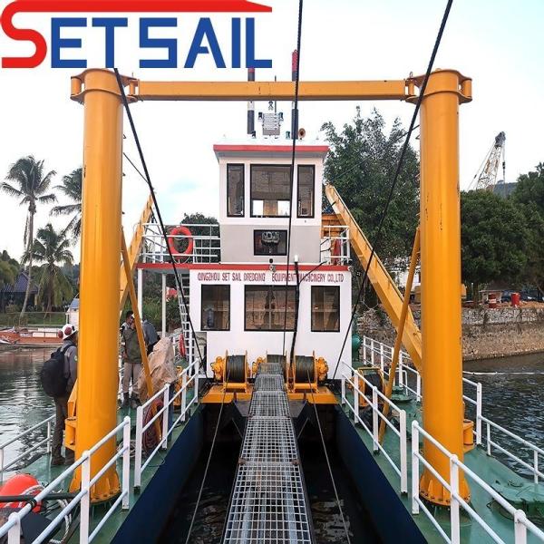 Quality 18 Inch Cutter Suction Dredging Machine CTN Slot Type 2000meter Max Discharge Distance for sale