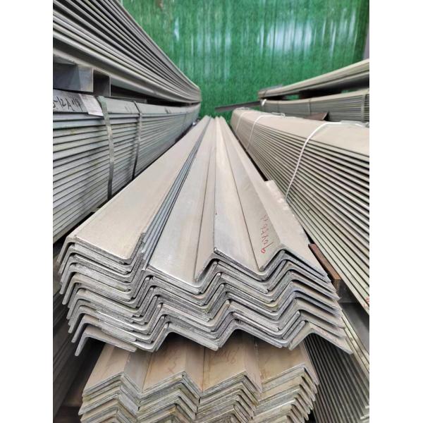 Quality Invoicing by actual weight Hot dip galvanized unequal Angle steel Tolerance ±1% for sale