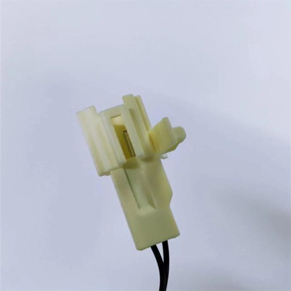 Quality EVPR TMP Evaporator Temperature Sensor For SAIC maxus V80 G10 T60 OE C00127741 for sale