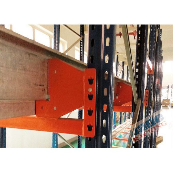 Quality Channel Type Radio Shuttle Racking , High Density Warehouse Pallet Racking for sale