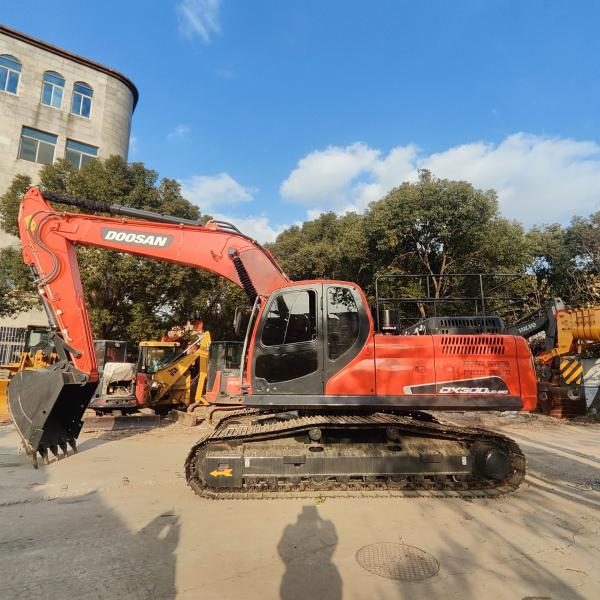 Quality Used Big Excavator Digger DOOSAN DH300 Hydraulic Excavator Machine Second Hand for sale