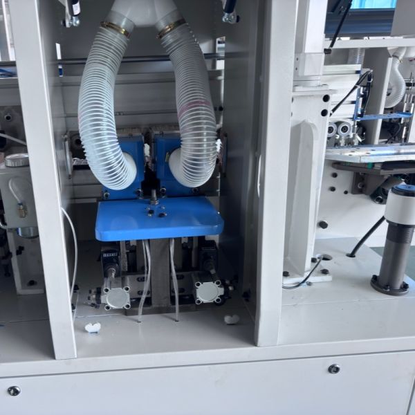 Quality 0.7MPa Automatic Edge Banding Machine Woodworking Edge Bander High Speed 380V for sale