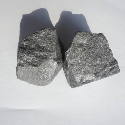Quality Alloy Low Carbon Ferro Silicon FeSi 72/45 For Nodular Iron Casting for sale