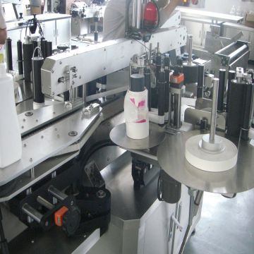 Quality Laundry Detergent Perfume Bottle Automatic Label Applicator Rectangular Bottle for sale