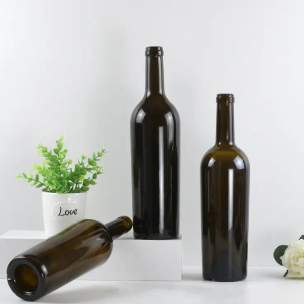 Quality Glass Collar Engraved 187ml Gin Whisky Bottle for Wine 750ml Decal Surface Handling for sale