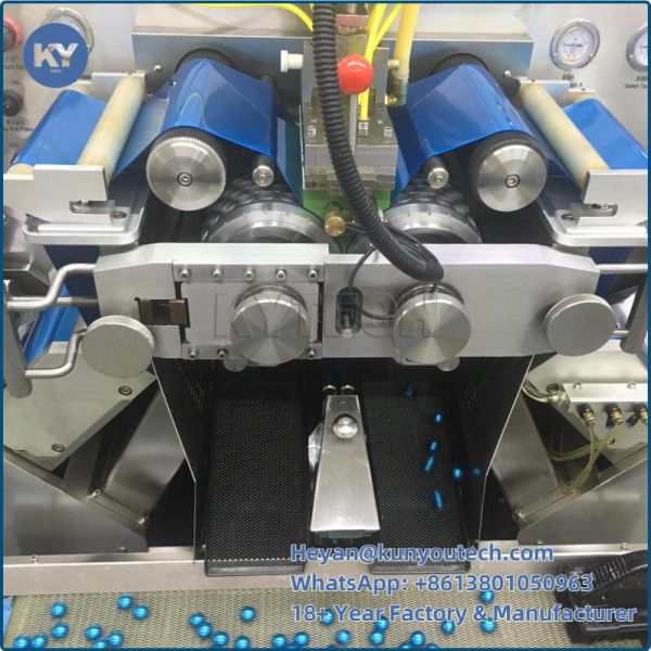 Quality Automatic Paintball Encapsulation Machine 30,000/H SUS304 for sale