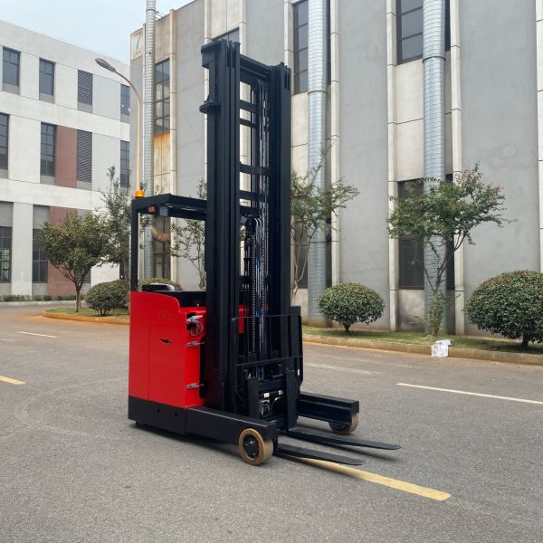 Quality Battery Reach Trucks seated Warehouse Electric Stacker 1.5 Ton 3m Electric Reach Trucks Forklift for sale