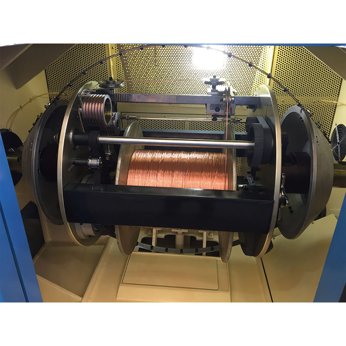 Quality Adjustable Traversing Width Double Twist Bunching Machine High Speed Lay Length for sale