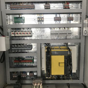 Quality High Rigidity 4 Axis Vertical Machining Center Milling Machine VMC1300 for sale