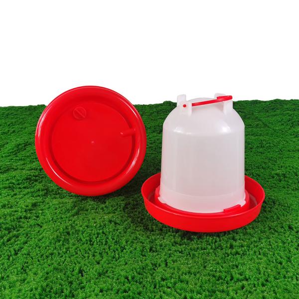 Quality Convenient Bottom Water Filled Version Plastic Poultry Drinker Anti Drip for sale
