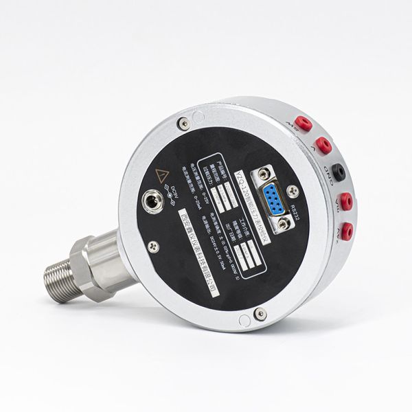 Quality High Precision Portable Multifunction Calibrator 70Mpa Digital Pressure Pump for sale